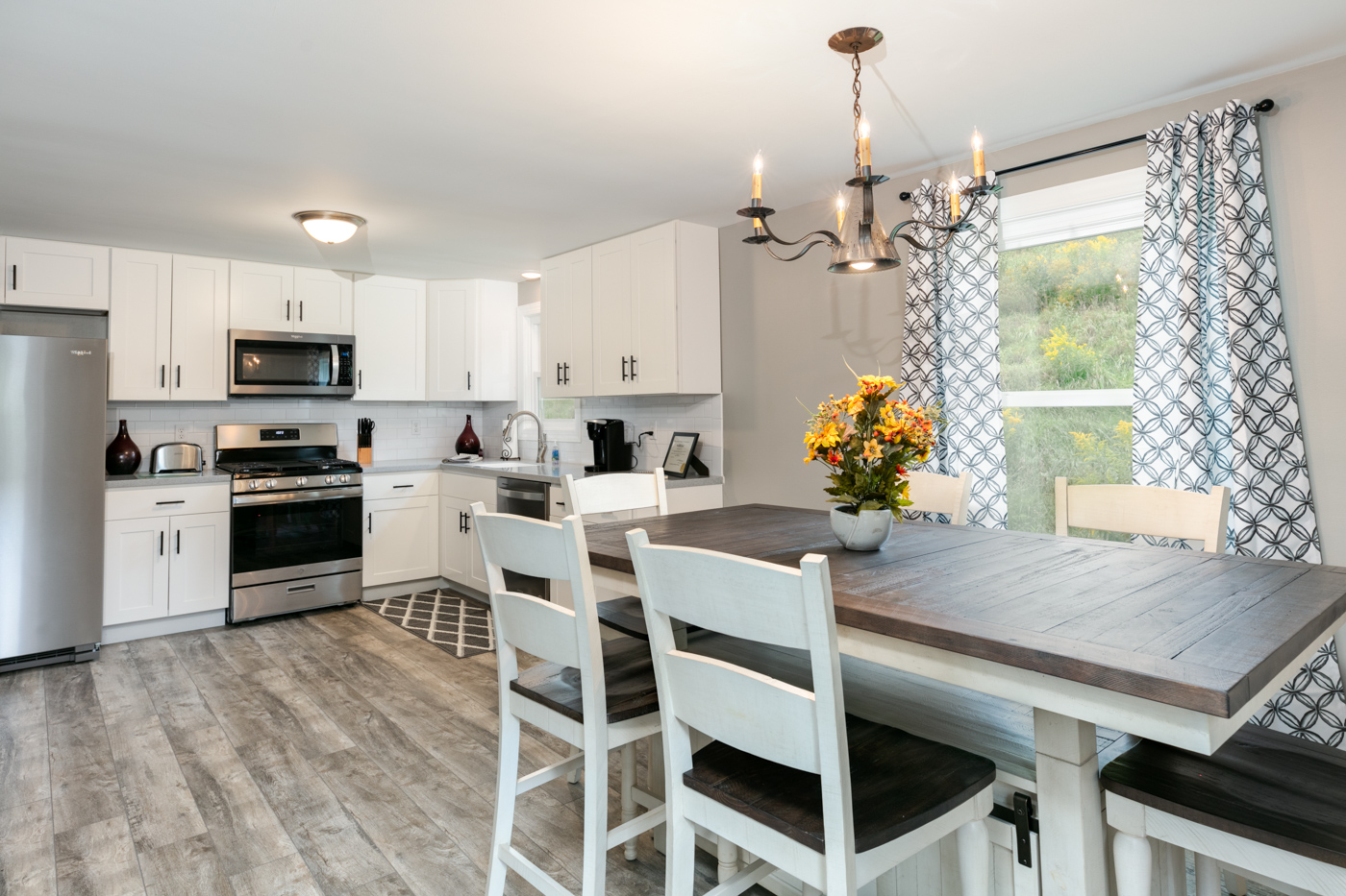 The Dodge House: Your Ideal Escape - MVR Vacation Rentals